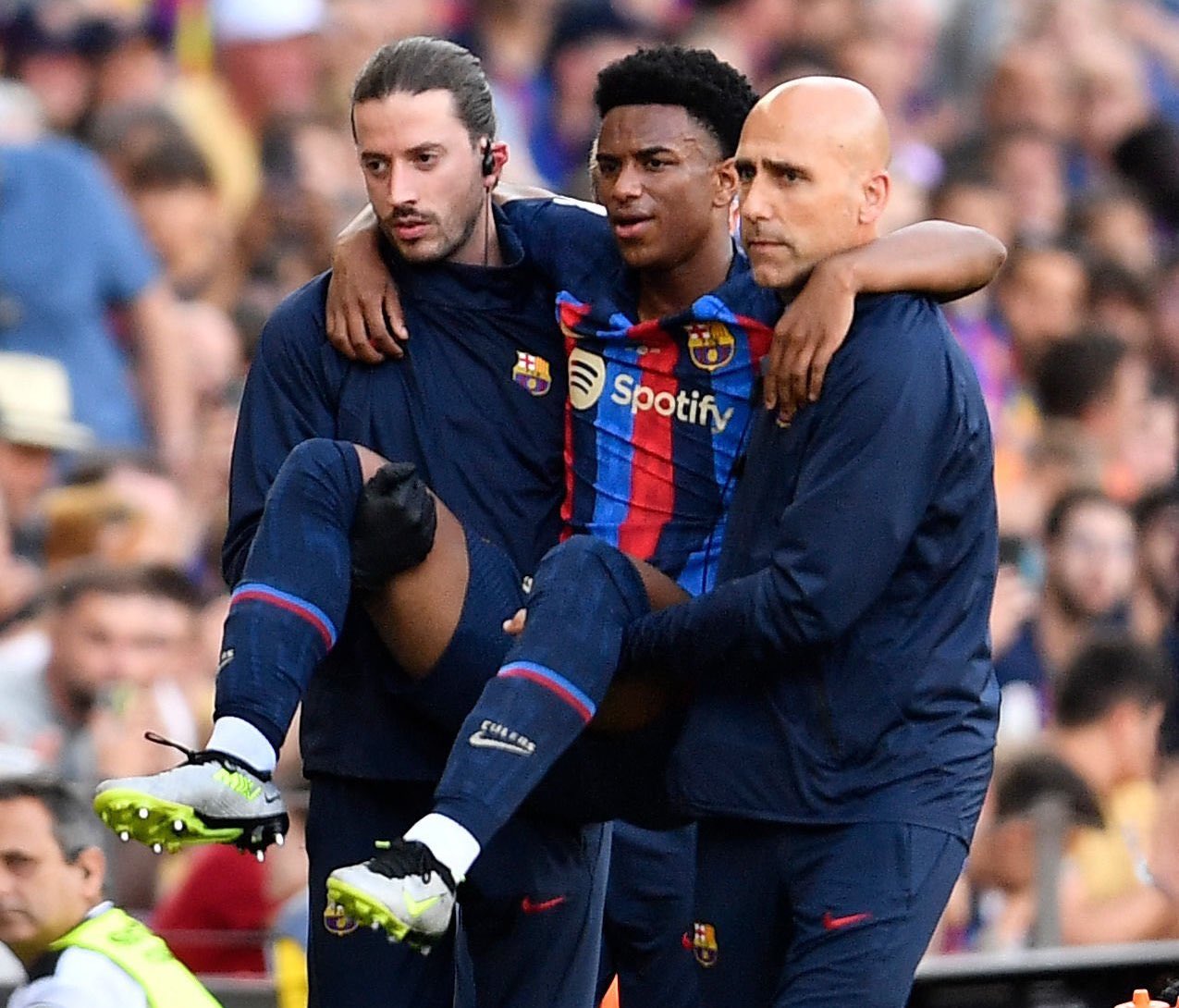 Injury Update: Barcelona Gives Latest On Alejandro Balde's Road To ...