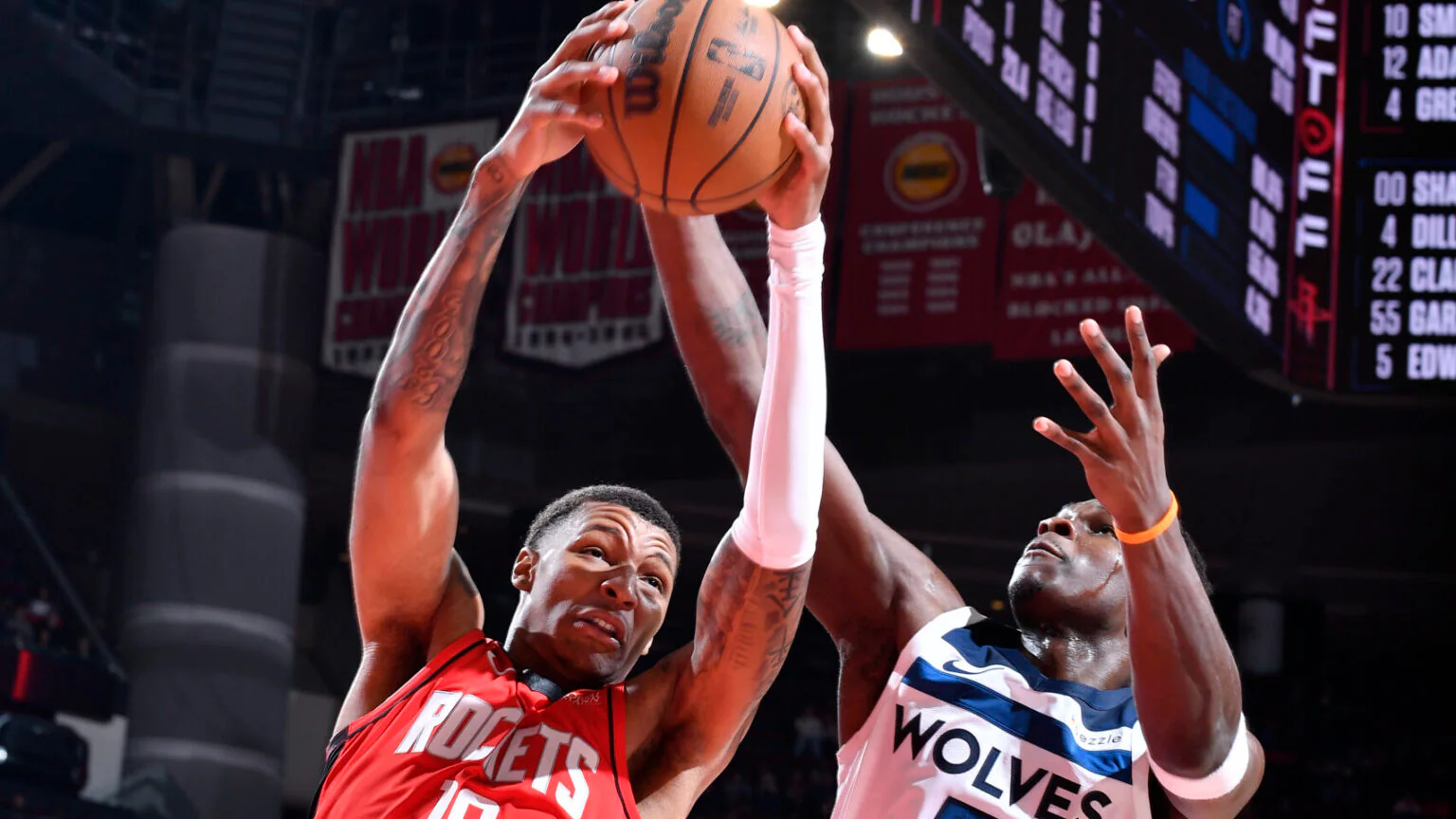 Cavaliers’ Centre Jarrett Allen Exits Game With Hand Injury - Six ...