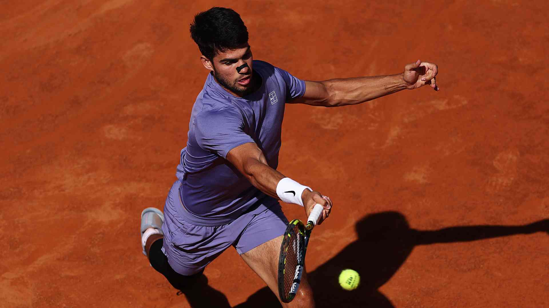 Alcaraz secures spot into championship match with victory over Musetti ...